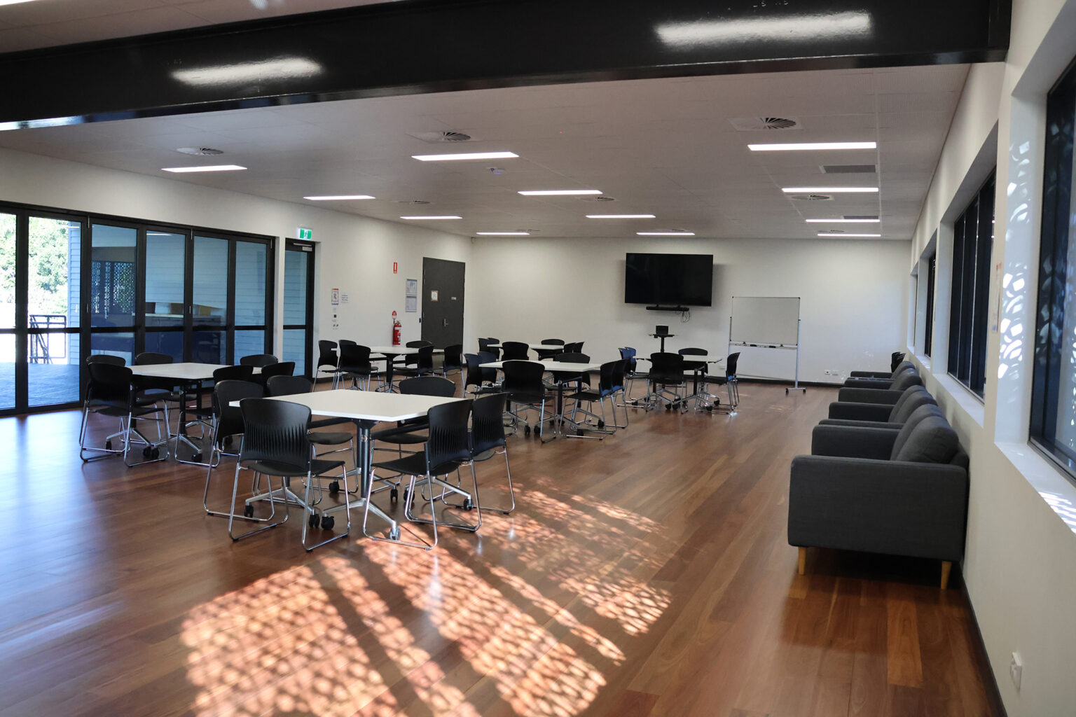 Windsor Community Centre - Zig Zag Young Women's Resource Centre